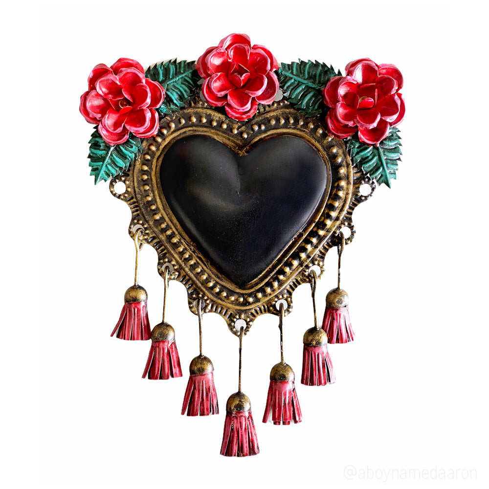 Laila Wall Heart Black – A Boy Named Aaron