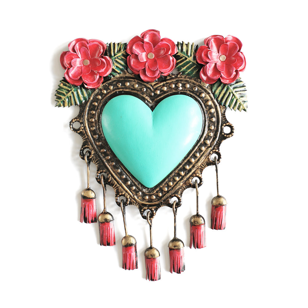 Laila Wall Heart Aqua – A Boy Named Aaron