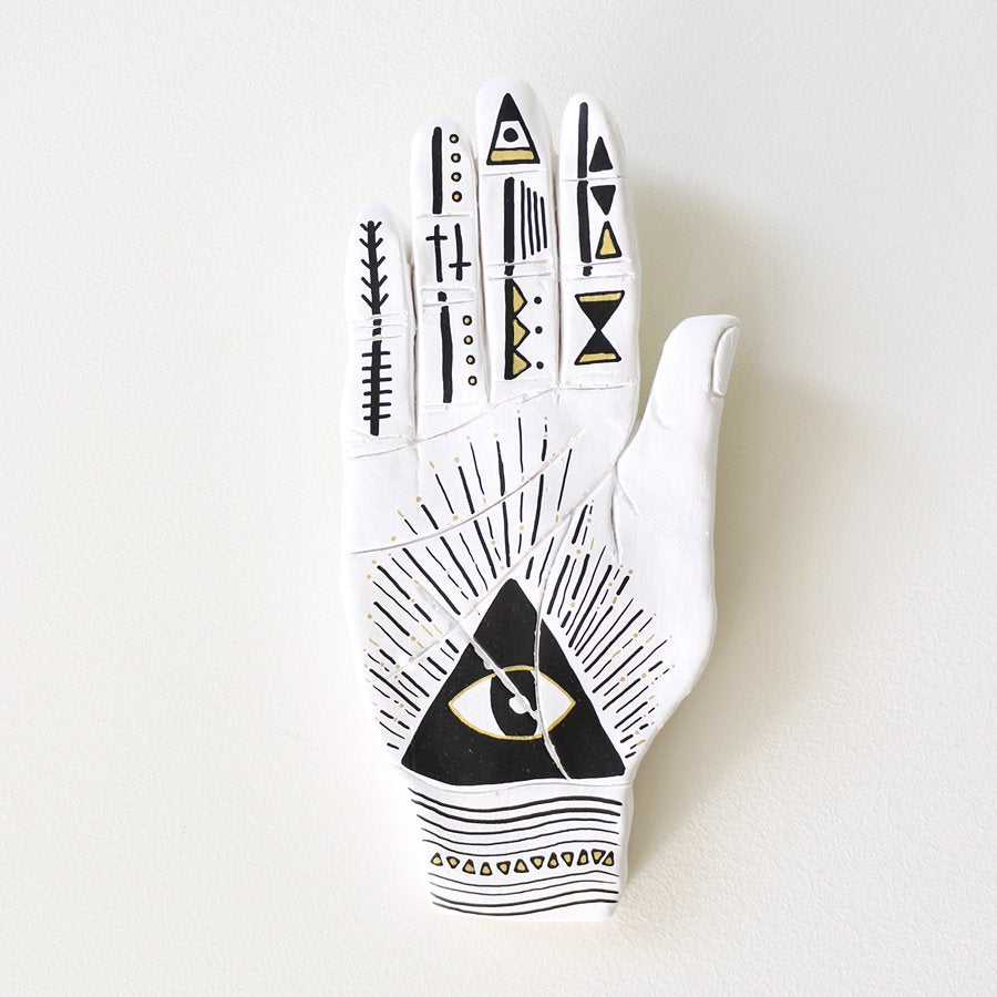 Visionary Palm Reading – A Boy Named Aaron